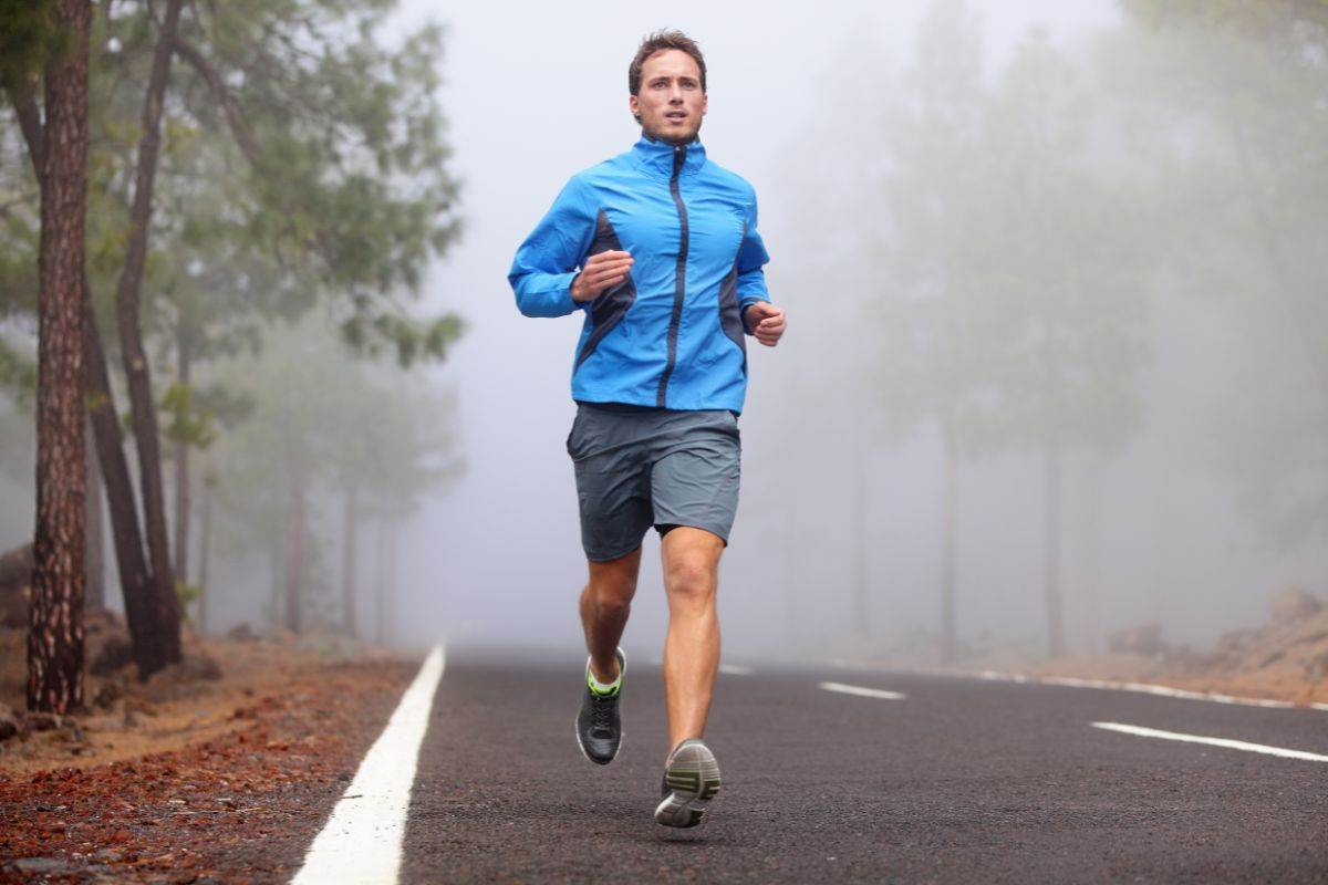 How To Get Better At Running Long Distance: Tips for Beginners